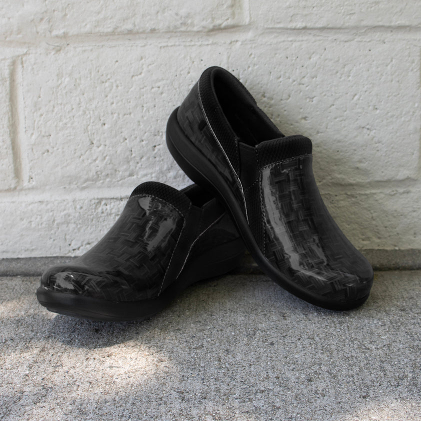 Duette Cinder Block Shoe - Alegria Shoes